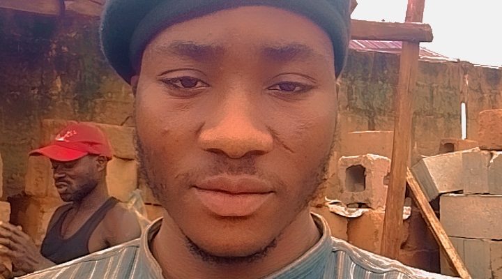 Carpenter in Niger, Garam – Diko Hassan - Worker.NG